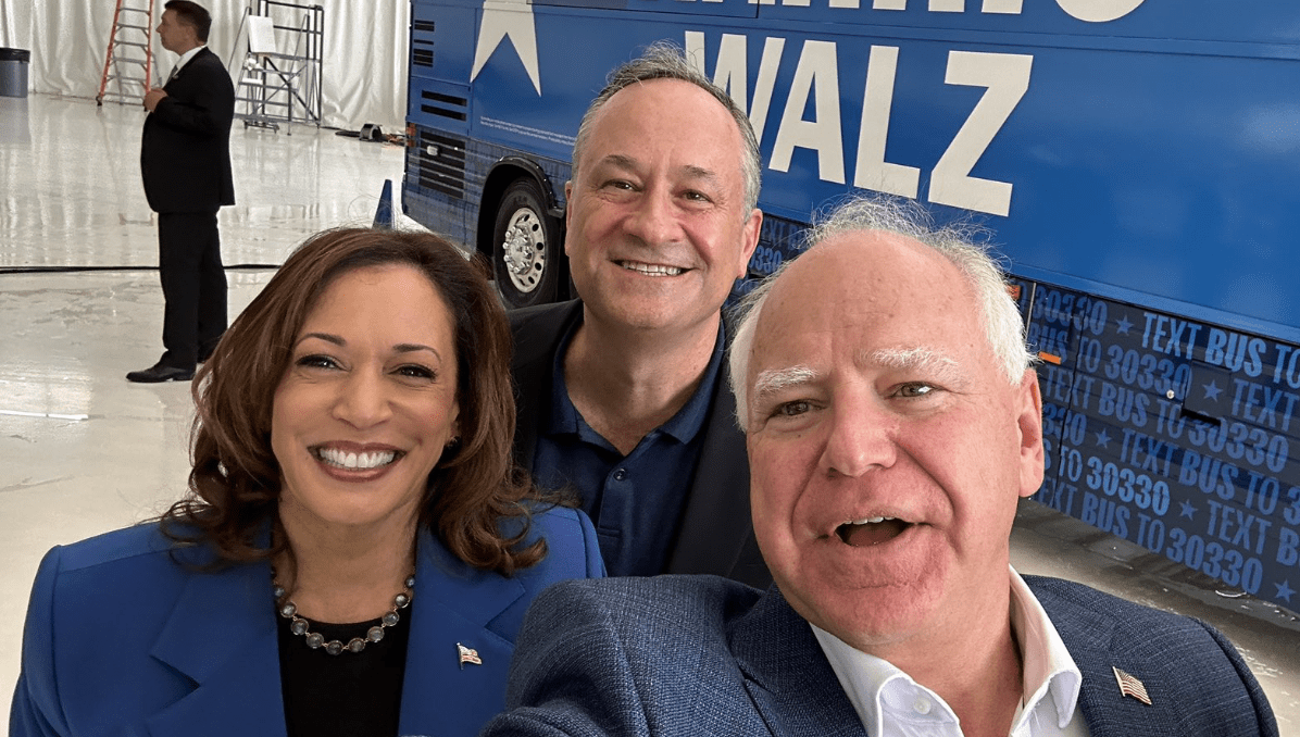 Tim Walz Waltzes Into Reno For Campaign Event During Davis Wildfire ...